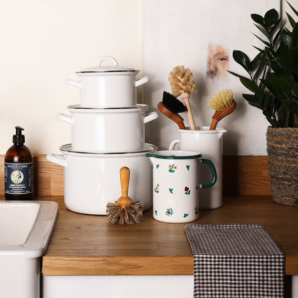 Riess Enamel Measuring Vessel, Country Floral | Boston General Store