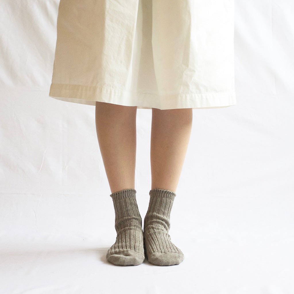 Nishiguchi Kutsushita Linen Ribbed Socks | Boston General Store